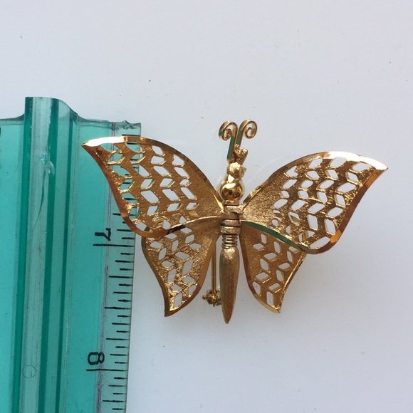 Vintage | Jewelry | Hinged Wings Butterfly Brooch | Poshmark